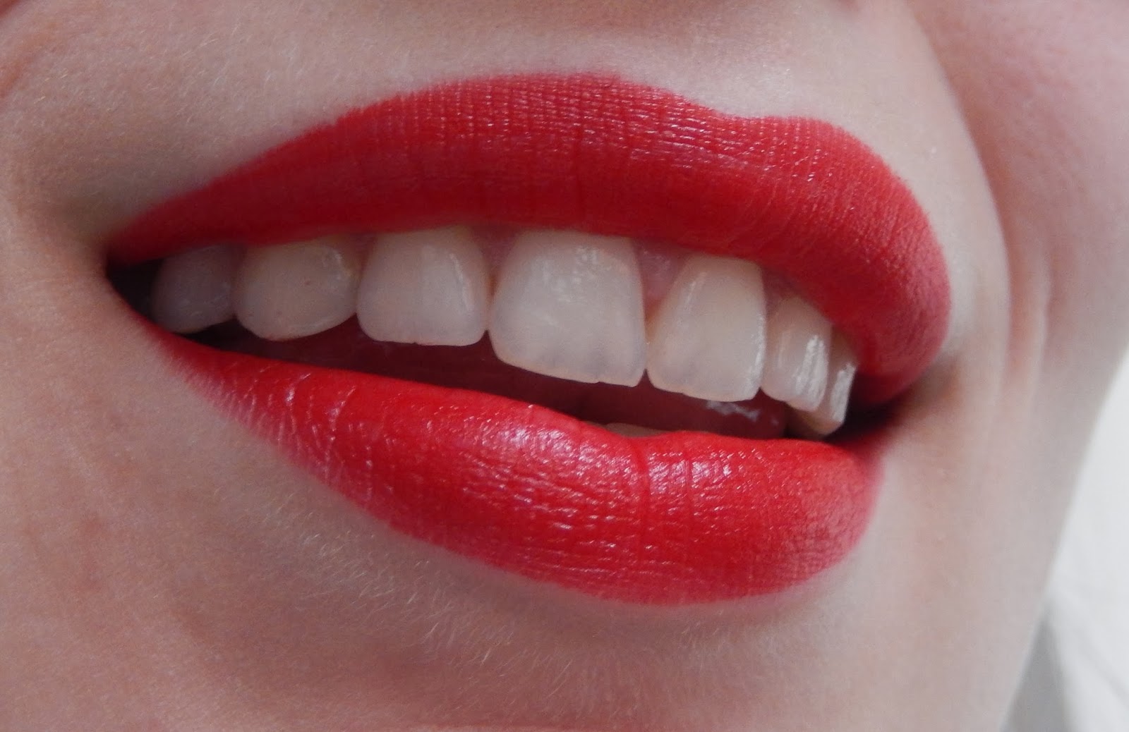 Les rouges à lèvres Rouges by Rimmel | À Voir