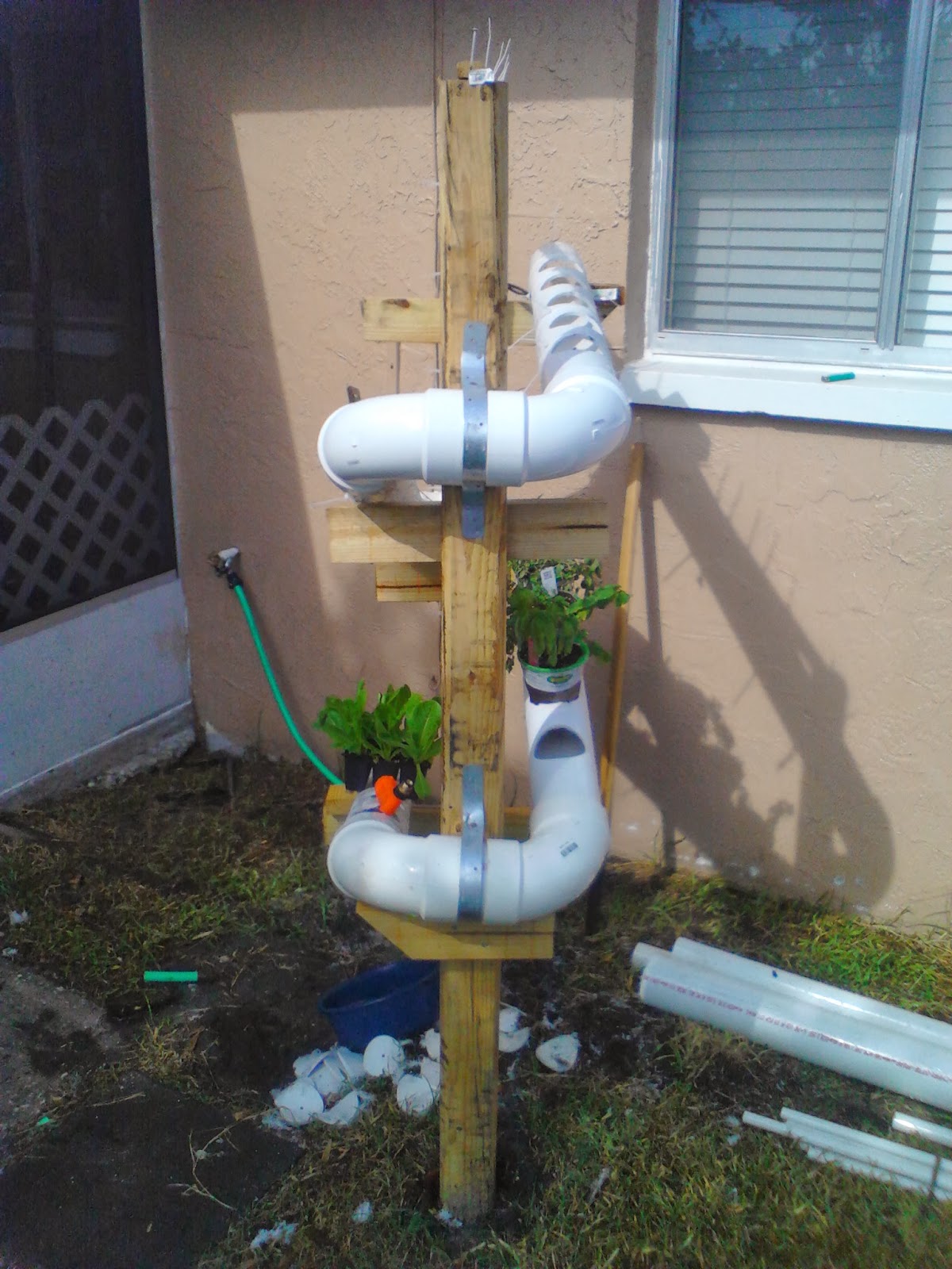 Develobert: Arduino Powered Vertical Garden