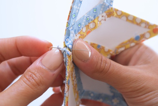 English Paper Piecing Basics: Week 3 // Diamonds; Tutorial & Tips