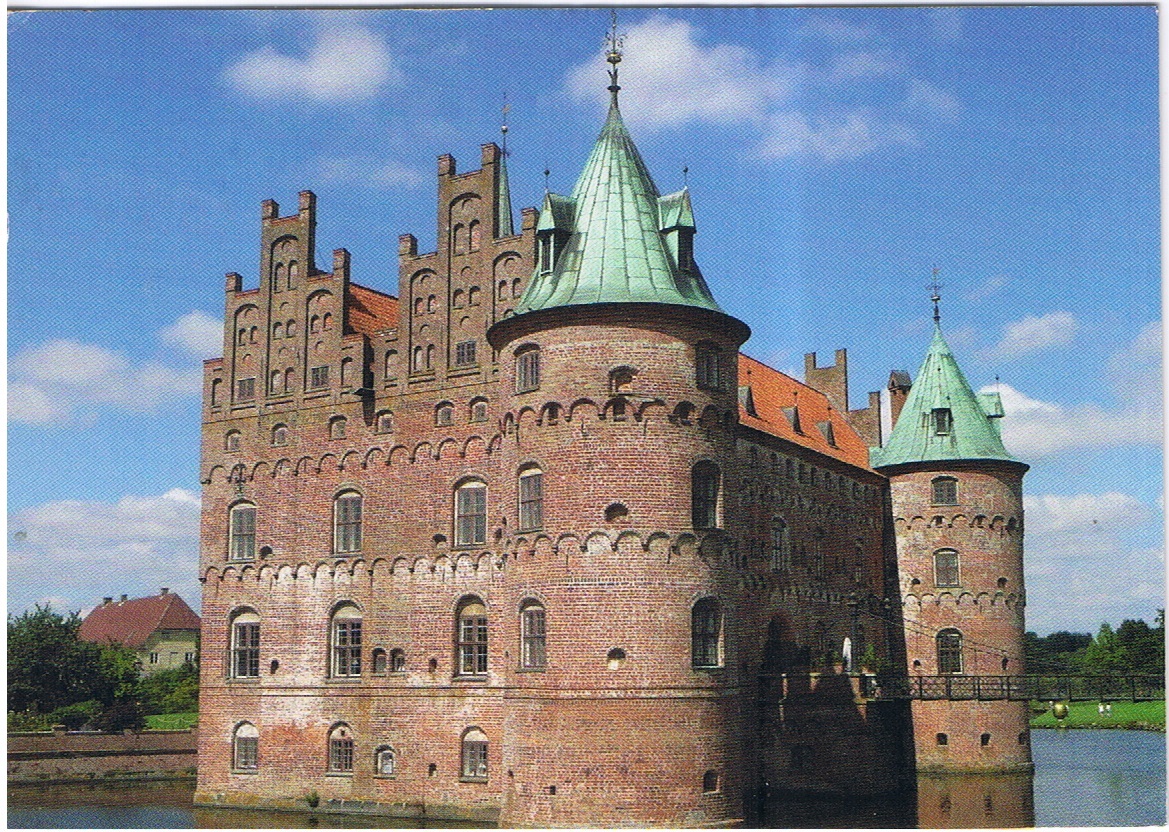 The Fox's Castles, Palaces and Fortresses