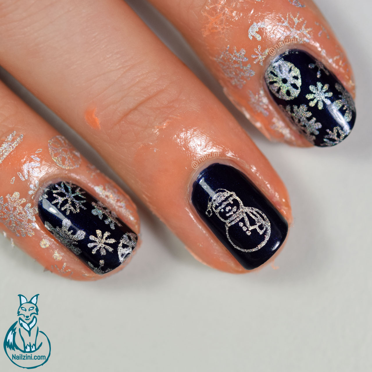 Easy Snowman Nails