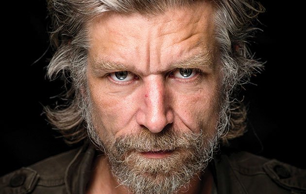 ΔΙΑΒΑΖΟΝΤΑΣ: 1/5/16 - 1/6/16