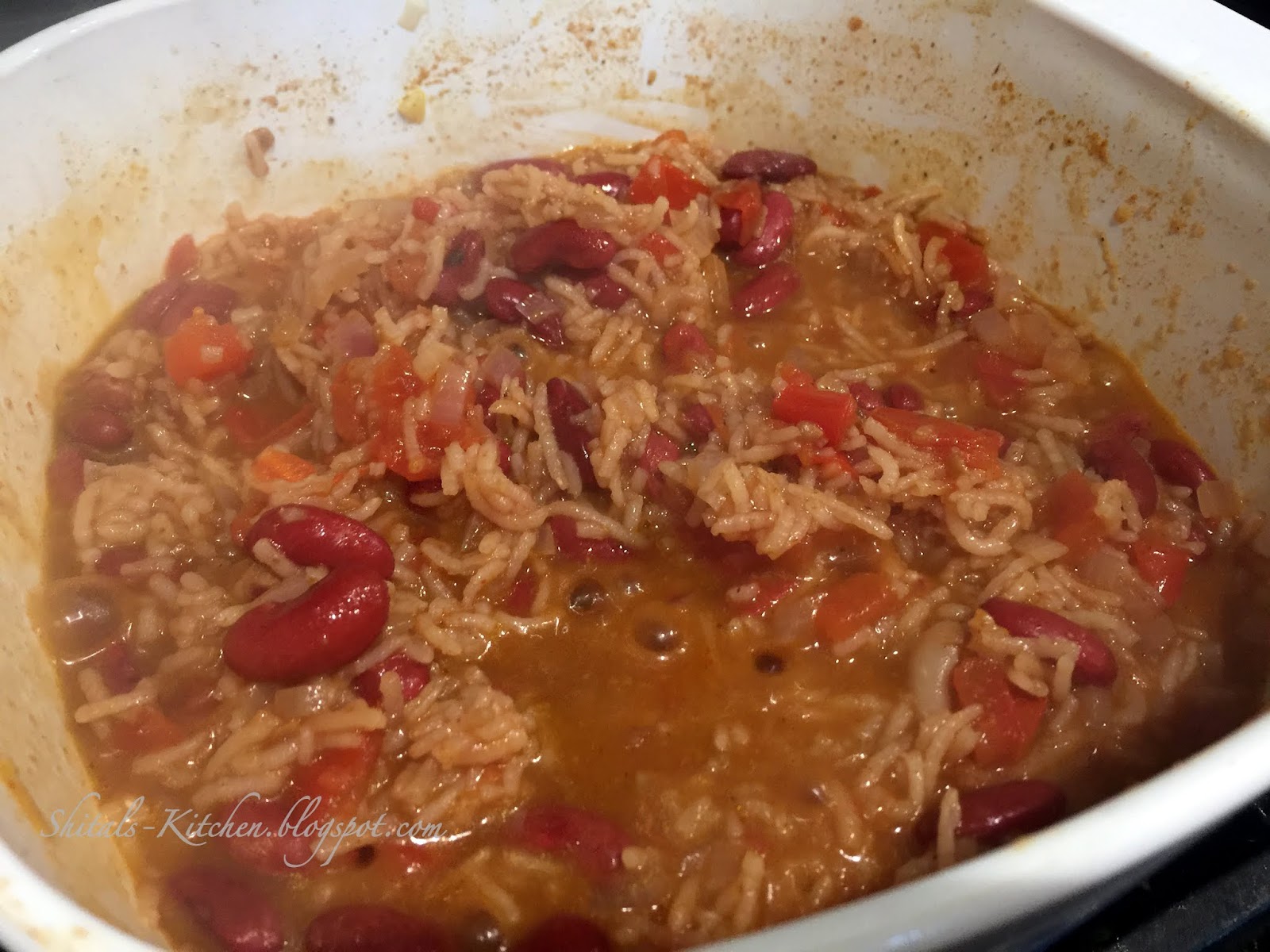 Shital's-Kitchen: One Pot Rajma-Rice