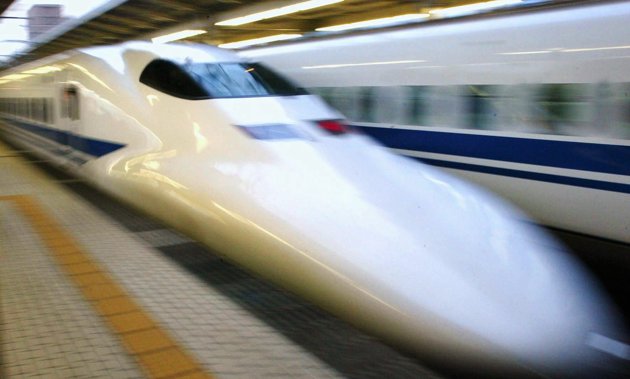 top 10 fastest bullet trains