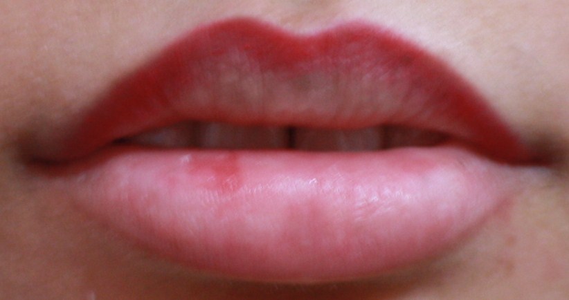 My Icy World of Color: The Perfect Red Lips Tutorial
