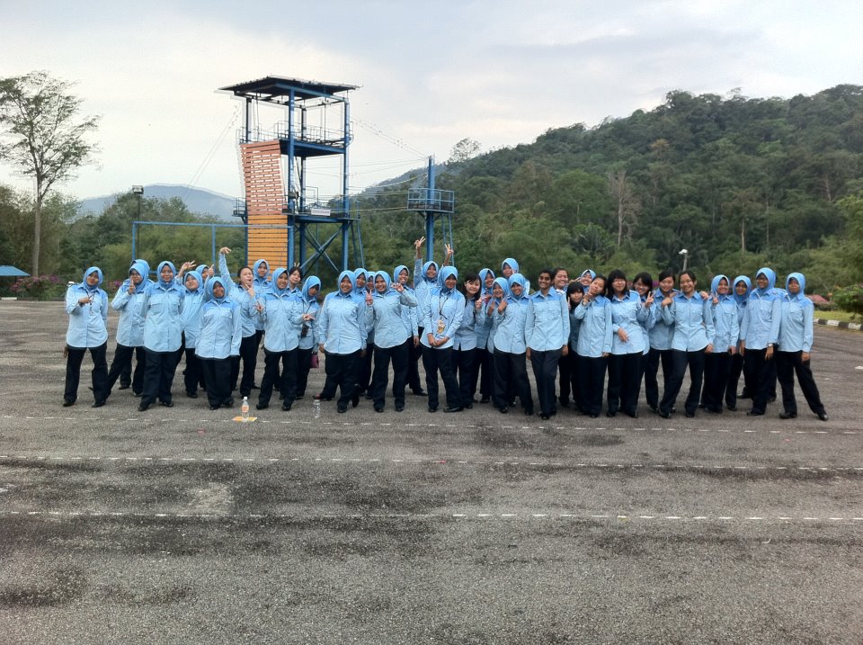 ♥ Cercerita Cik Sazw ♥: Kem PLKN Ulu Pari Aqua Village... terBaikkkkk...!