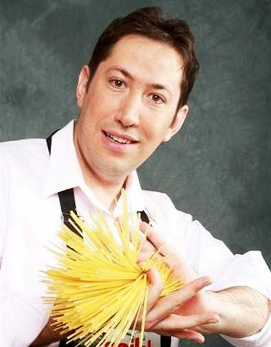 Biografia CHEF Cezar Munteanu "reteta" unei cariere de la spalator de ...