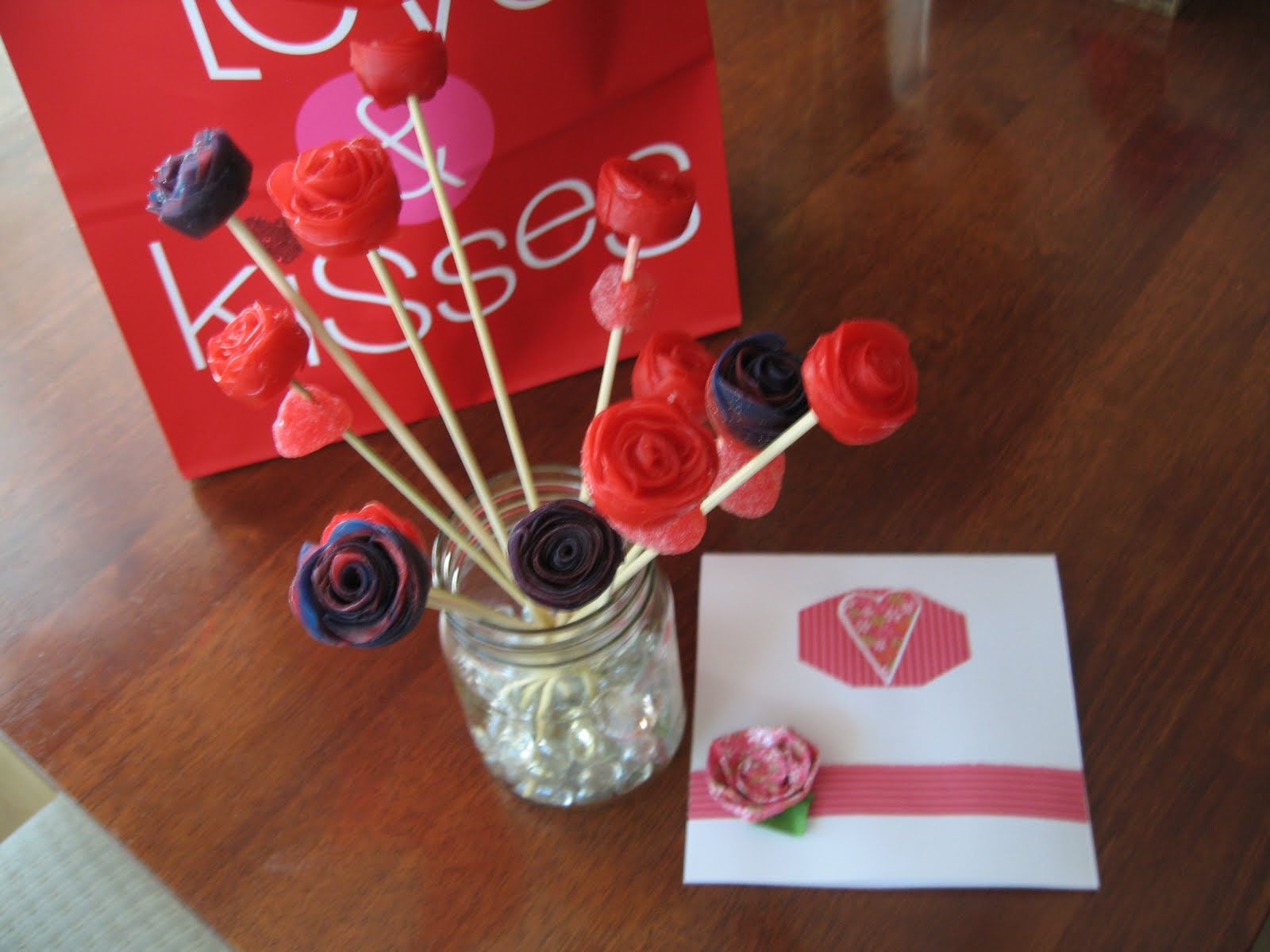 this is my department (craft blog): Gummy Roses