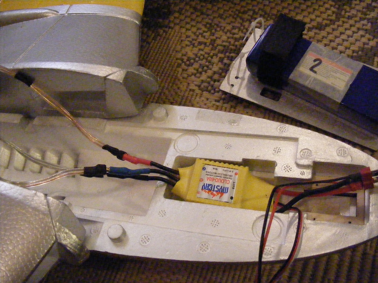 RC Flying Models: Durafly De Havilland Vampire