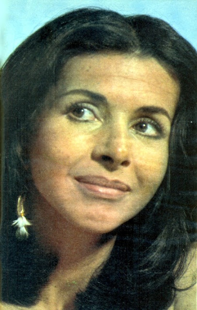 A ESTRELA BETTY FARIA