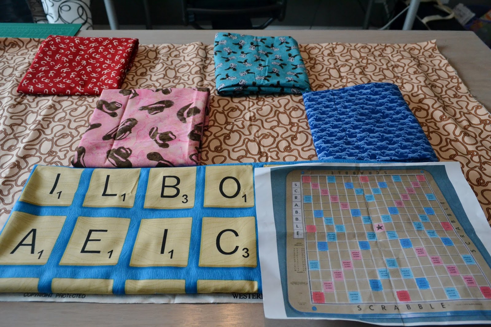 de Jong Dream House: Quilt #37 :: Mom's Western Scrabble quilt