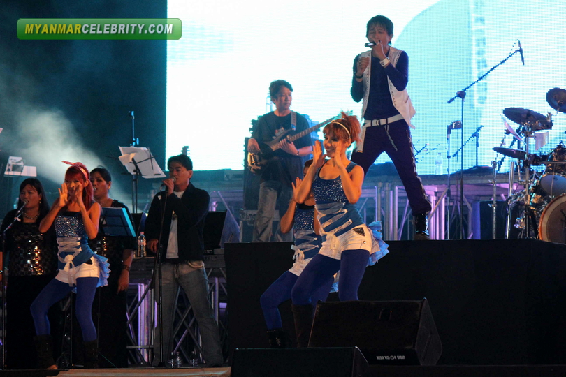 Celebrities @ @ Past & Present SOE THU Live Show in Yangon