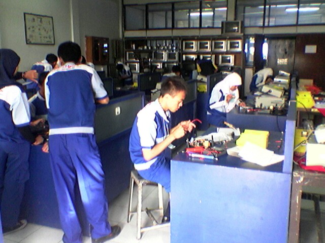 TAV - SMKN 3 KUNINGAN