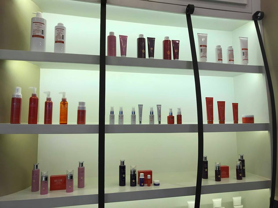 Lemon GreenTea: V-shaped, lifted and firm skin achieved at Miss Esthe ...