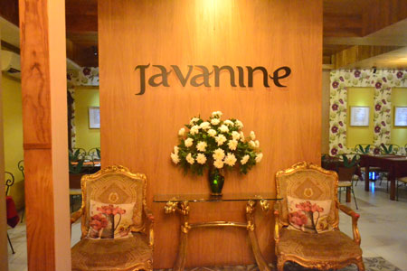 Javanine Resto & Cafe Jl. Pahlawan Trip A5 Malang | Travelling, Jalan ...