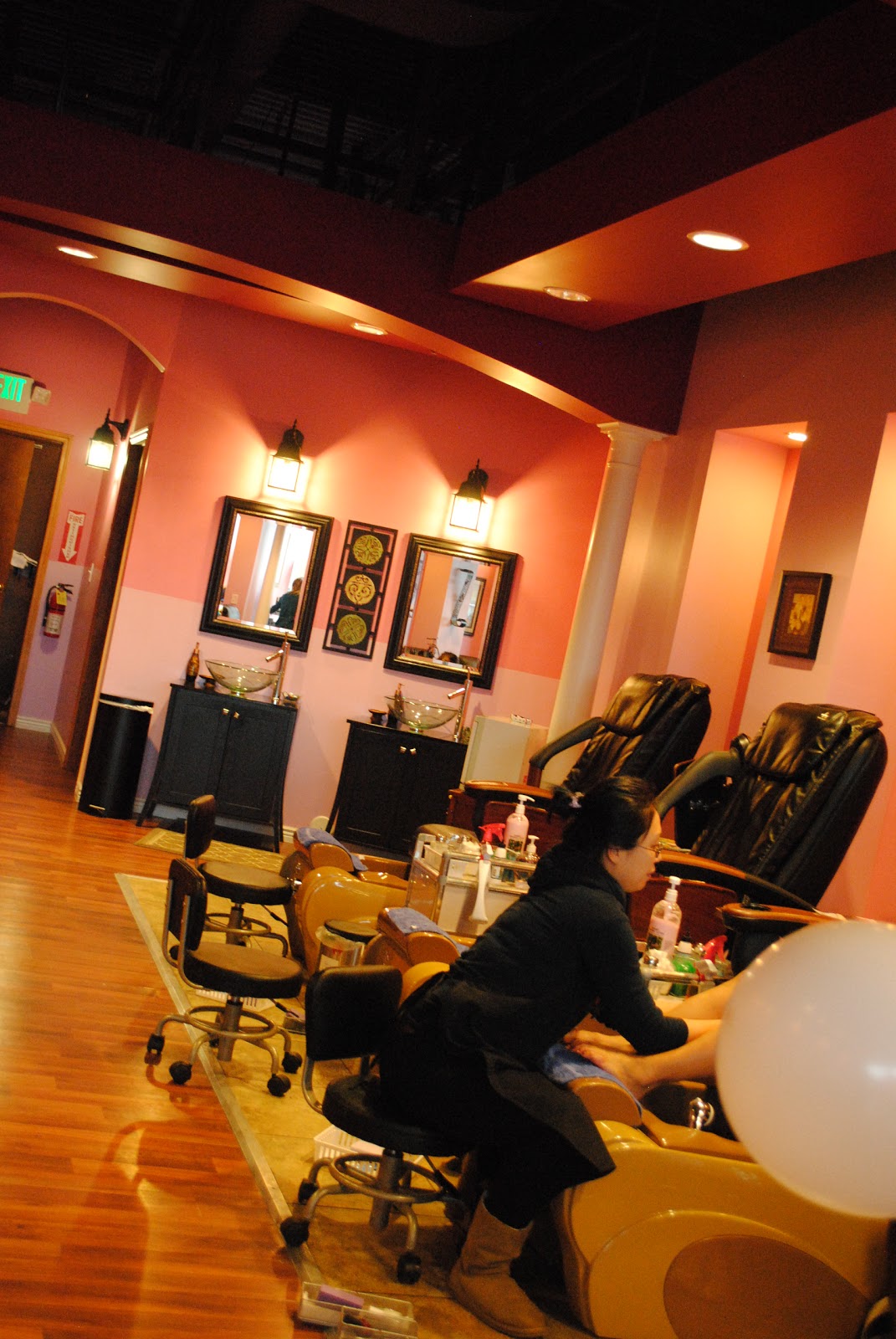 Holiday Snob: Pedi Party!