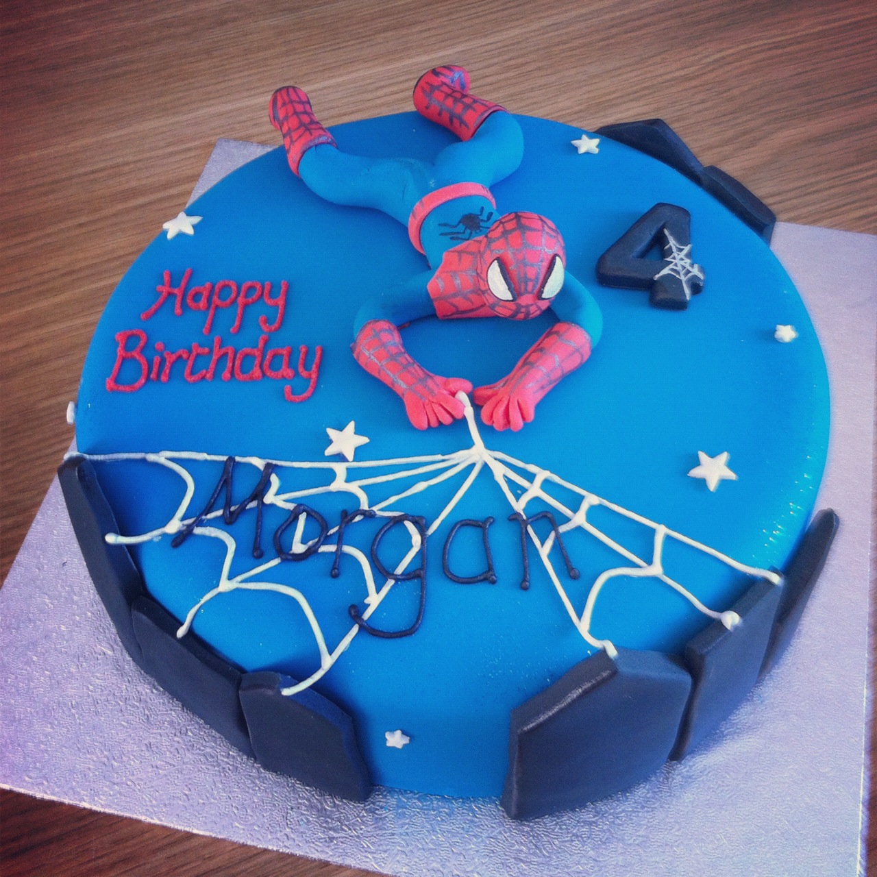 Caked in Icing: Spiderman Cake
