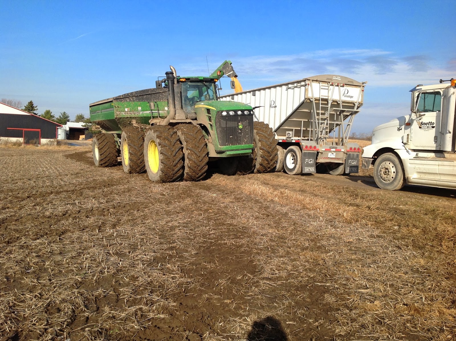 Anja's Photo Journal: Trucking Corn