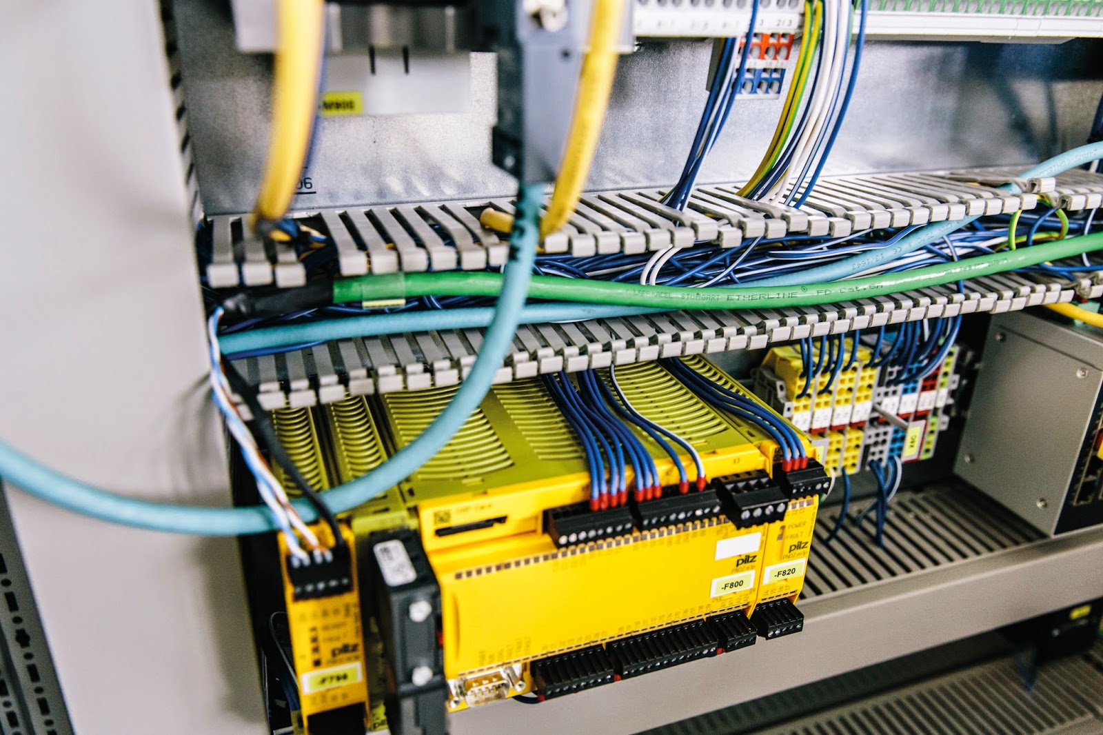 Industrial Cable & Connector Technology News: August 2014