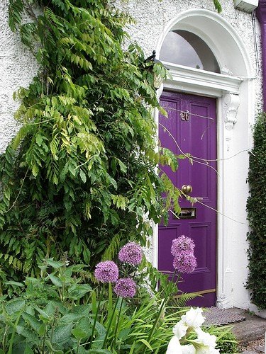 Eye For Design: Decorating With Purple.......It's A Majestic Color