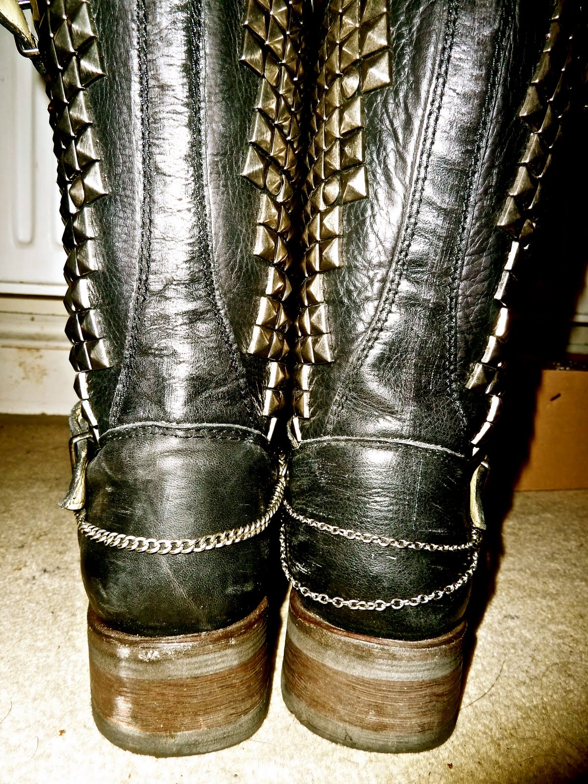 milkitt! by SOPHIE ROSE: my Ash Trash boots have finally arrived