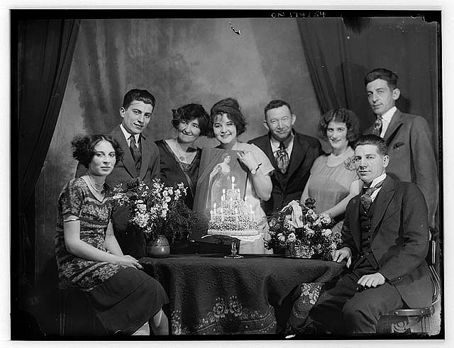 1930s dress up | 1930's Dinner Party | Pinterest | 1930s, 1930s Dress ...