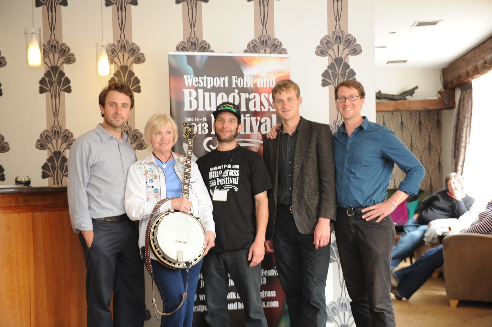 The Bluegrass Ireland Blog: Roni returns! (1) The Bluegrass Ireland Blog: Roni returns! (1)