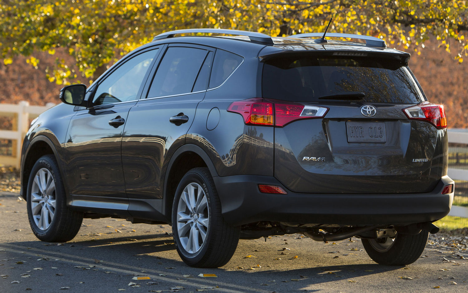 Cars Model 2013 2014: Refreshing or Revolting 2013 Toyota RAV4