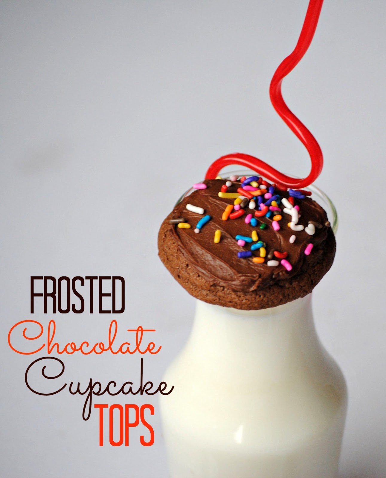 The Farm Girl Recipes: Frosted Chocolate Cupcake Tops