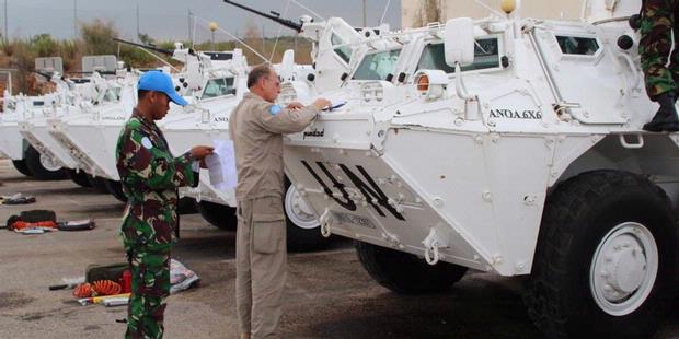 Tim COE UNIFIL Inspeksi Ranpur "Anoa" | Militer Indonesia I Strategi ...