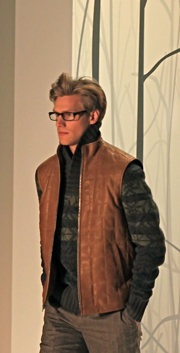 PERRY ELLIS FALL 2011/CALLAWAY GOLF APPAREL by Perry Ellis, Int.