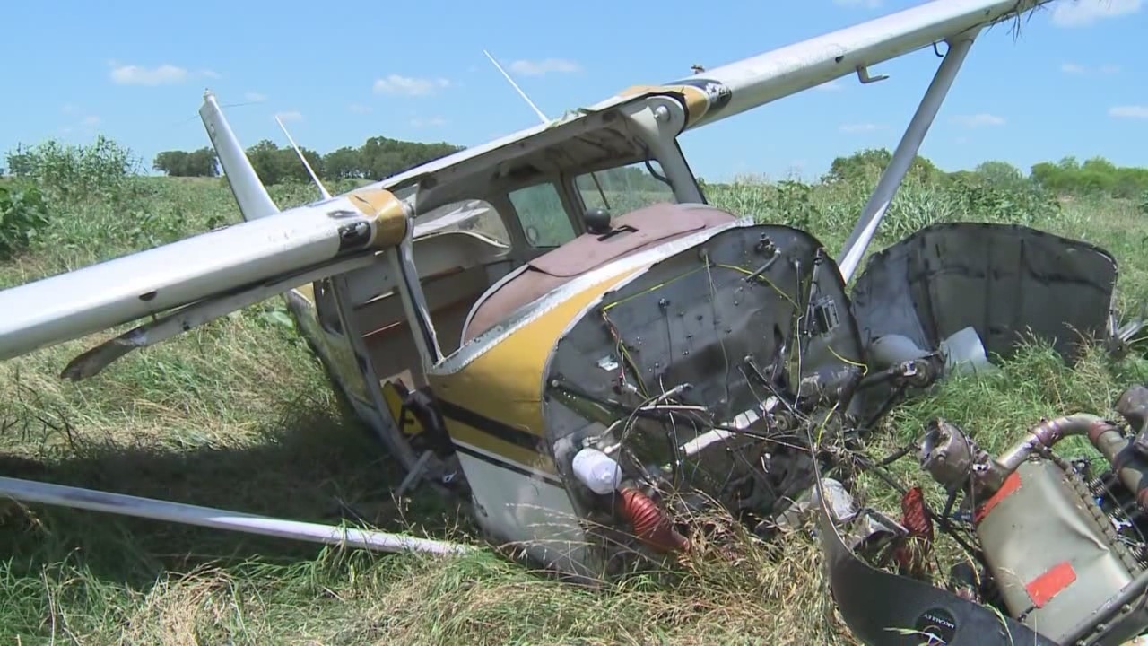 Kathryn's Report: Cessna 182F Skylane, skydiving flight conducted under ...