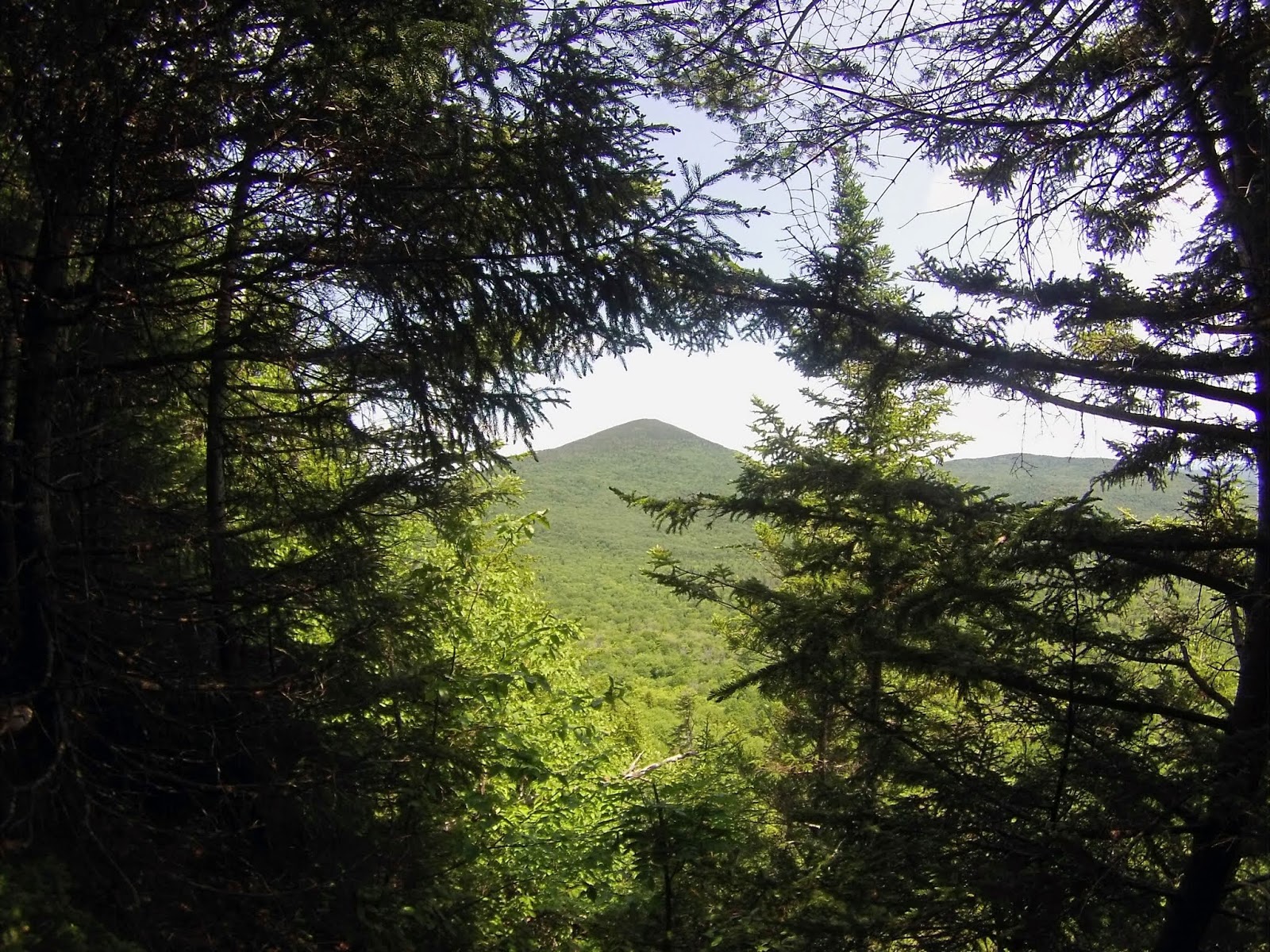 An Idiots Guide to Peakpagging and Hiking in New England: Bald Mountain ...