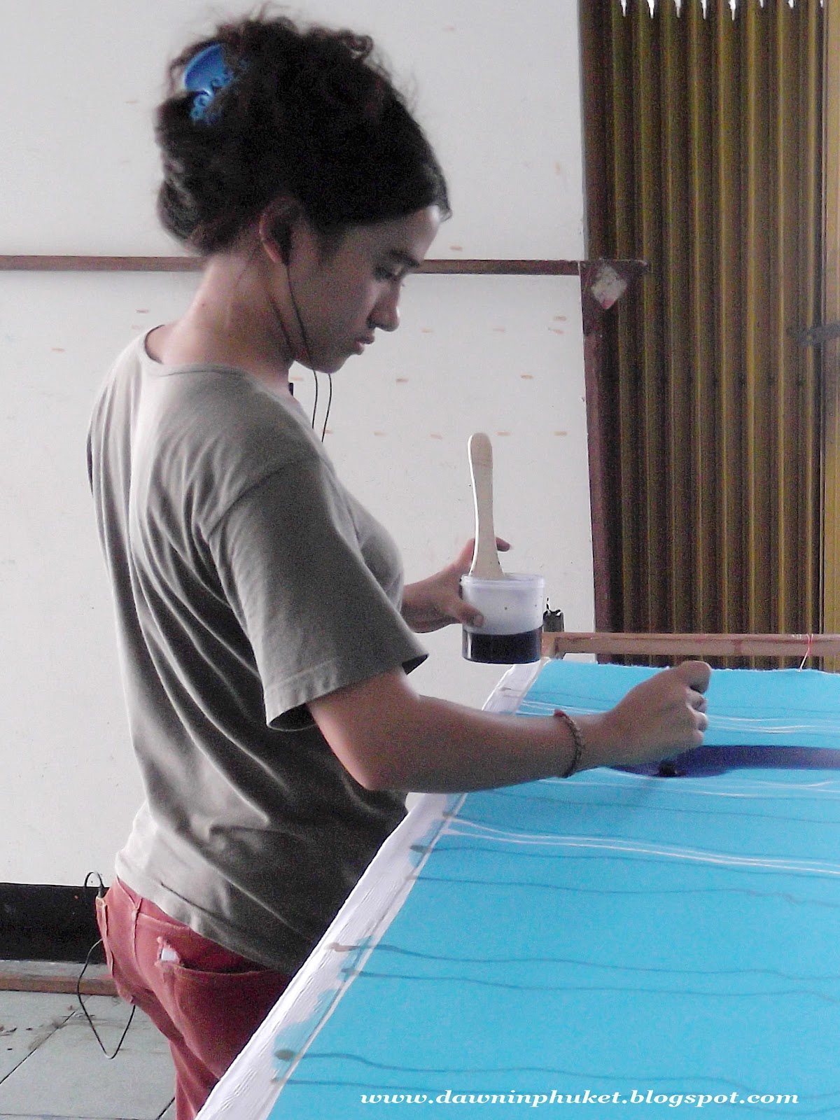 Dawn in Phuket: Phuket Batik - Clothes and Textiles