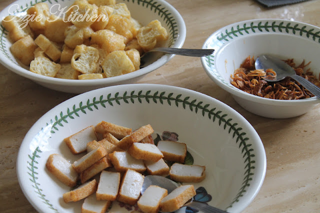 Mee Kari Kerang - Azie Kitchen