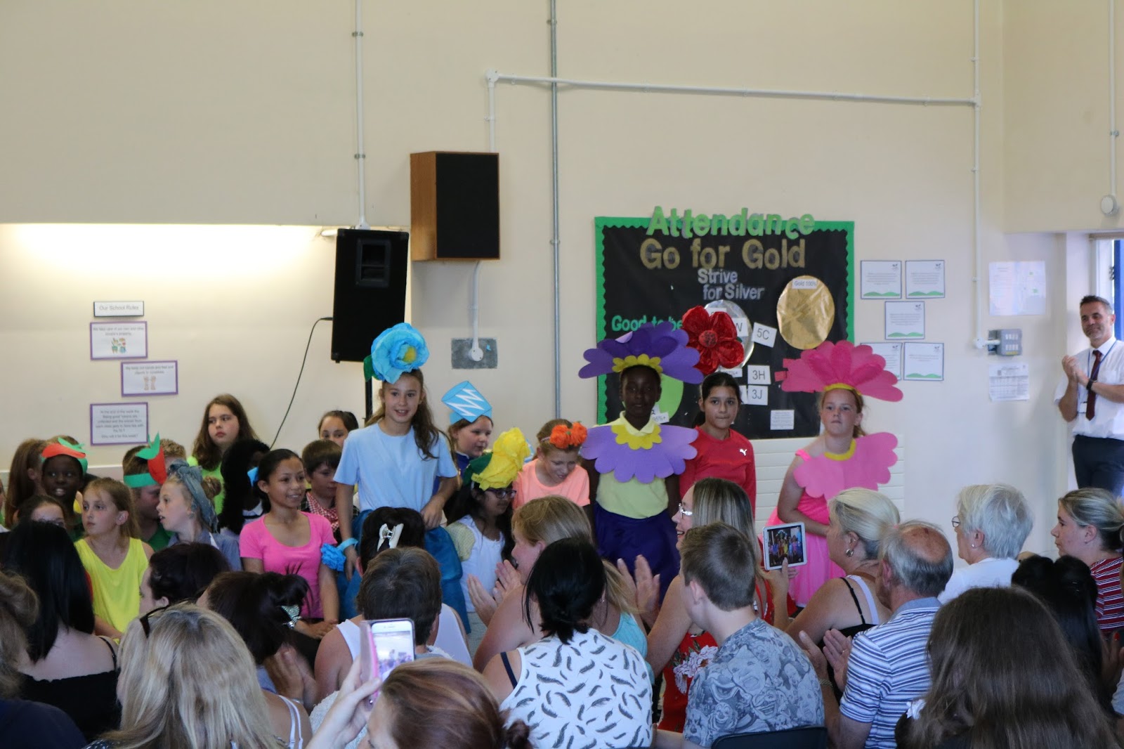 Year 6 Leavers' Play :: Hilldene Primary School News