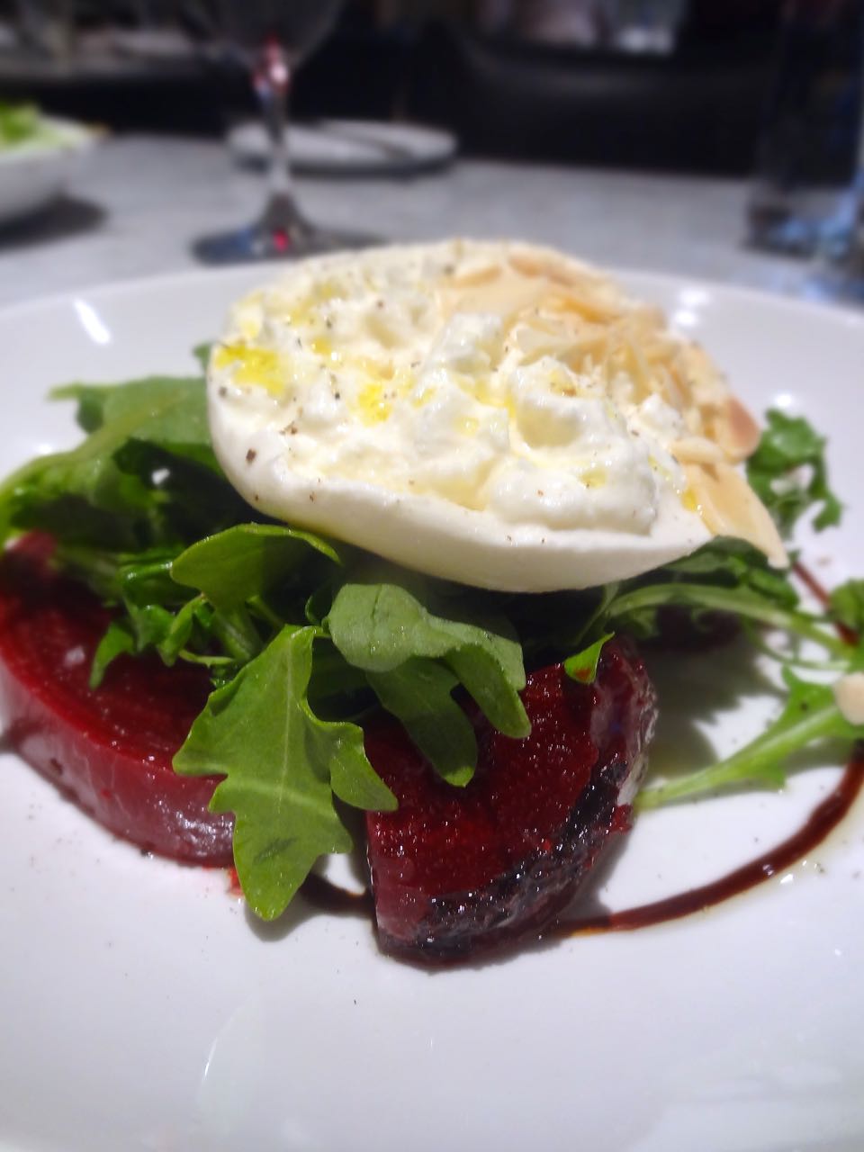 Scrumpdillyicious: Mercatto on Toronto Street: Our Local "Italian"