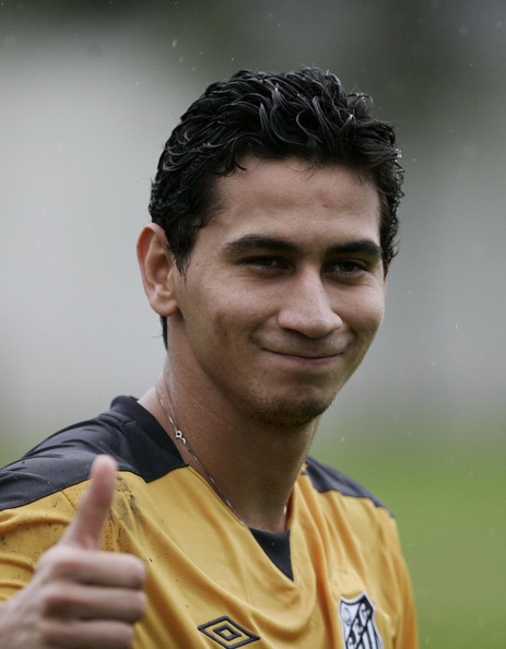 Ganso-Young Footballer Photos and Profile | Sports Club Blog