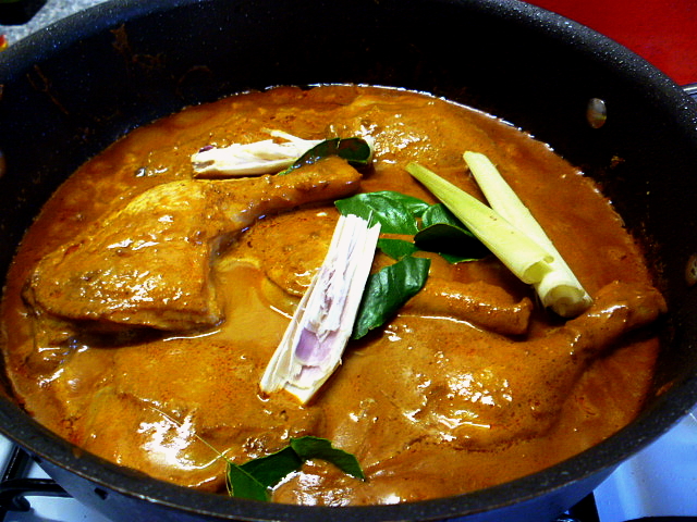 3 hungry tummies: Rendang Itik, Duck Rendang - "Malaysian Monday 37"