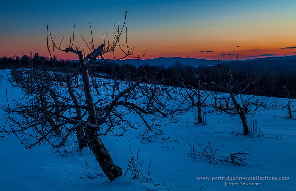 Getting it Right in the Digital Camera : Photographing a Winter Sunset