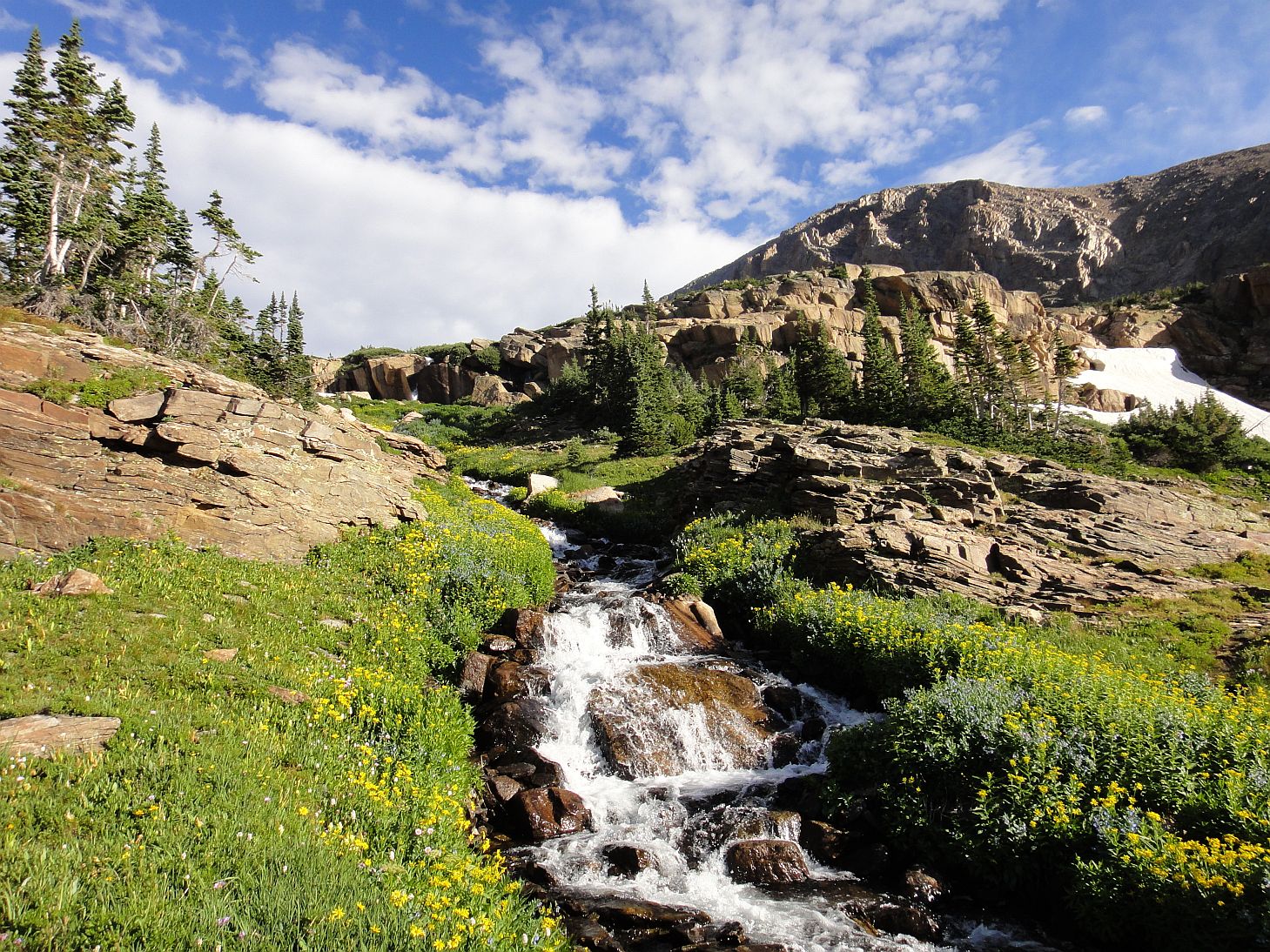 Hiking Rocky Mountain National Park: Mt. Alice via Hourglass Ridge.