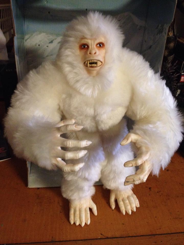 Bionic Vampire Ninja: 1/6 scale YETI by Hasbro