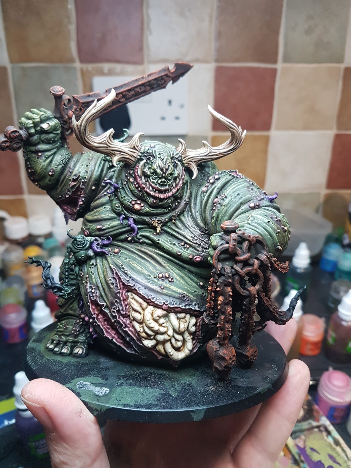 What's On Your Table:Great Unclean One and Rotigus - Faeit 212