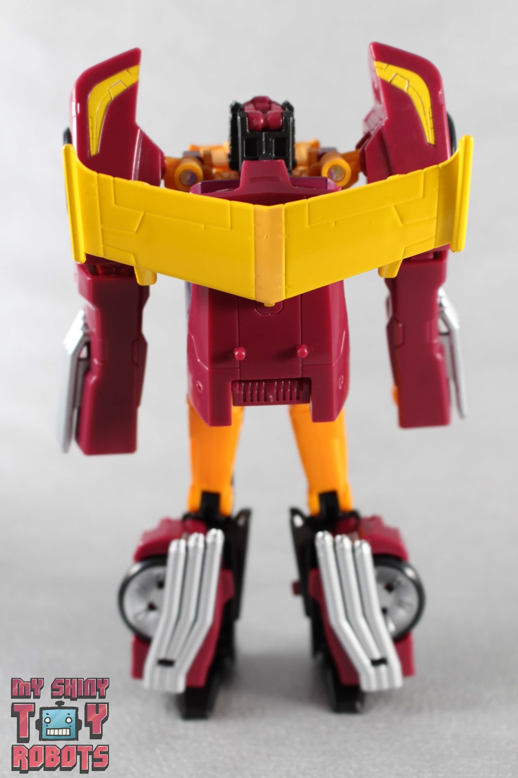 My Shiny Toy Robots: Toybox REVIEW: Transformers Legends LG-45 ...