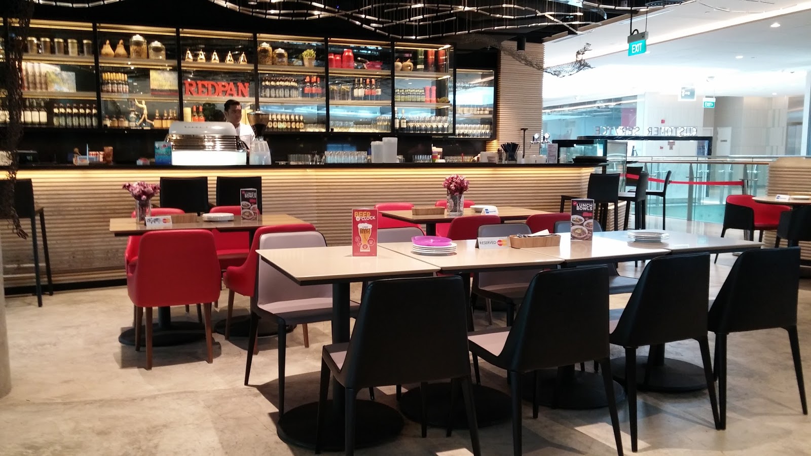 SuMMeR LoVes To Eat! Singapore Food Blog: Redpan (6, Raffles Boulevard ...