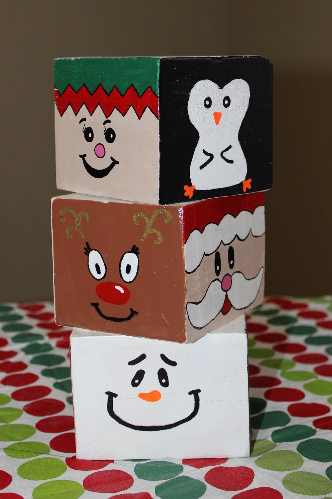 DIY Rotating Christmas Character Block Holiday Decor