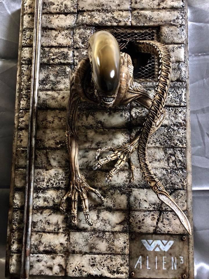 JIMSMASH ! ! !: DOG ALIEN STATUE