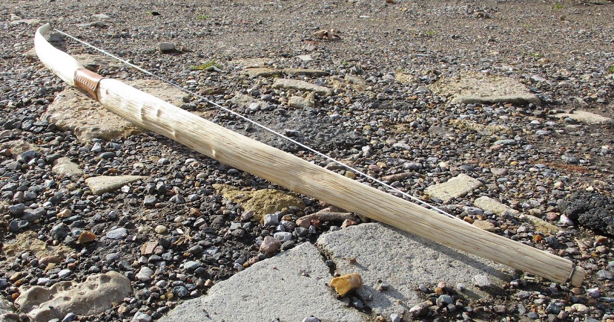 Bowyer's Diary: Hazel Primitive Finished