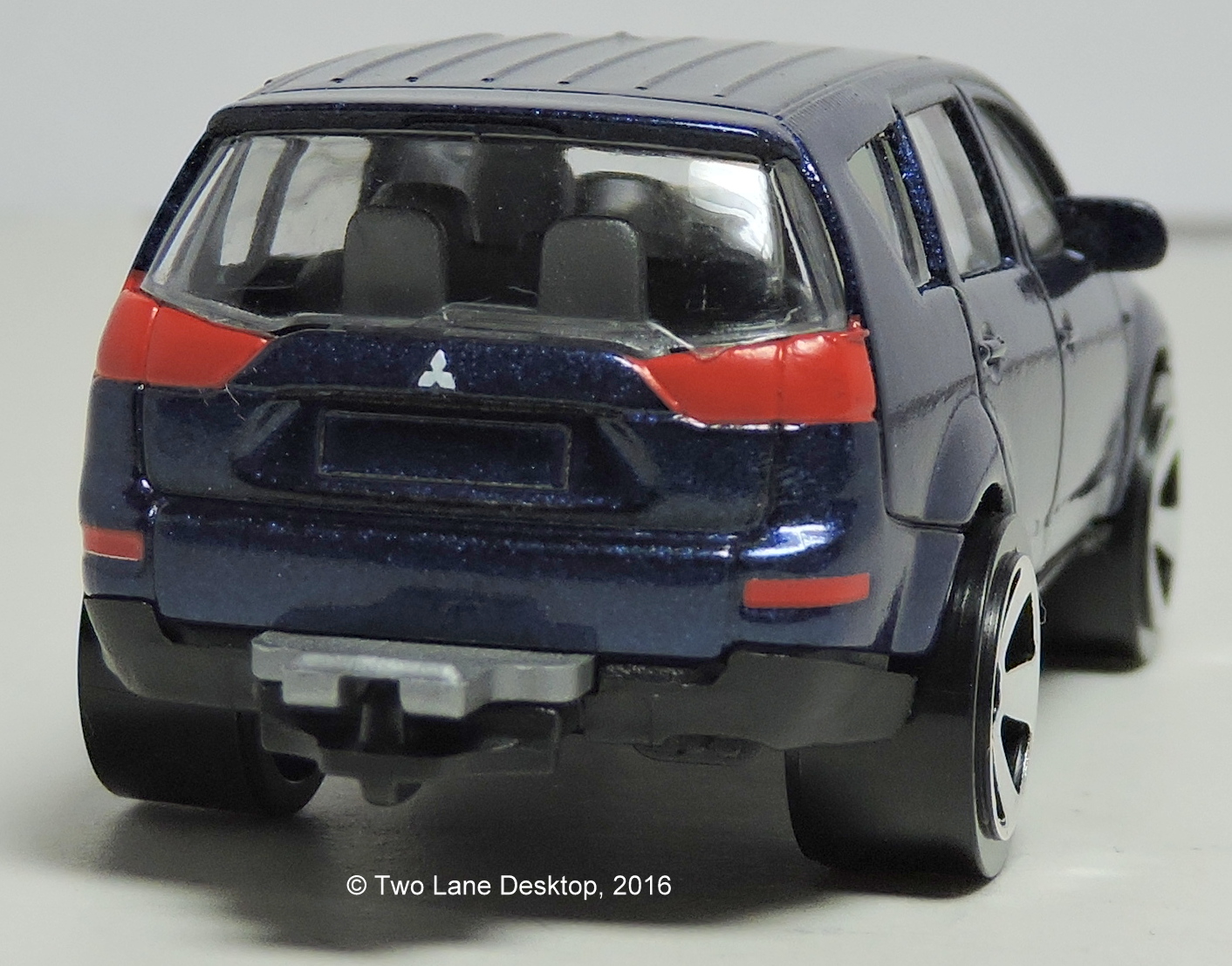 Majorette Lexus RX400h, Mitsubishi Outlander, and Toyota Tercel 4WD wagon