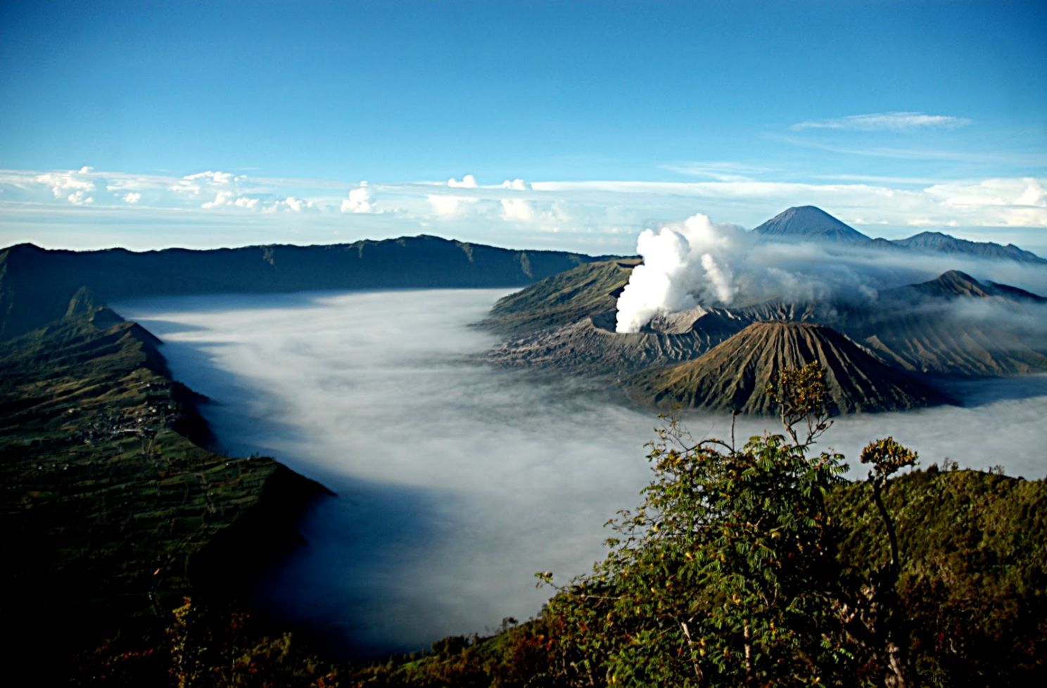 Mount Bromo Indonesia Wallpaper Hd | Wallpapers Quality